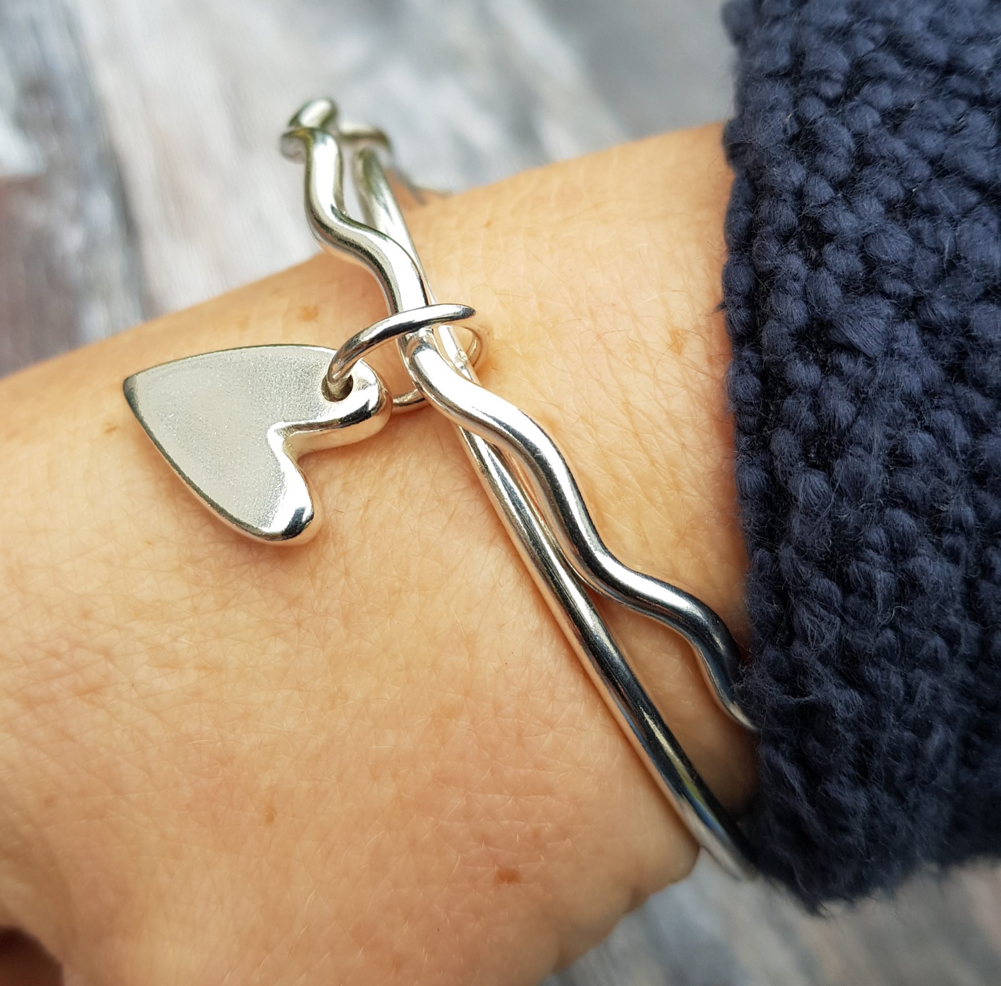 Double Squiggle Bangle with Chunky Heart Charm – Silverpickle