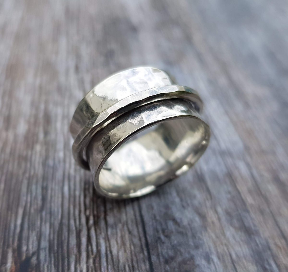 Silverpickle Simple Spinning Ring – Silverpickle