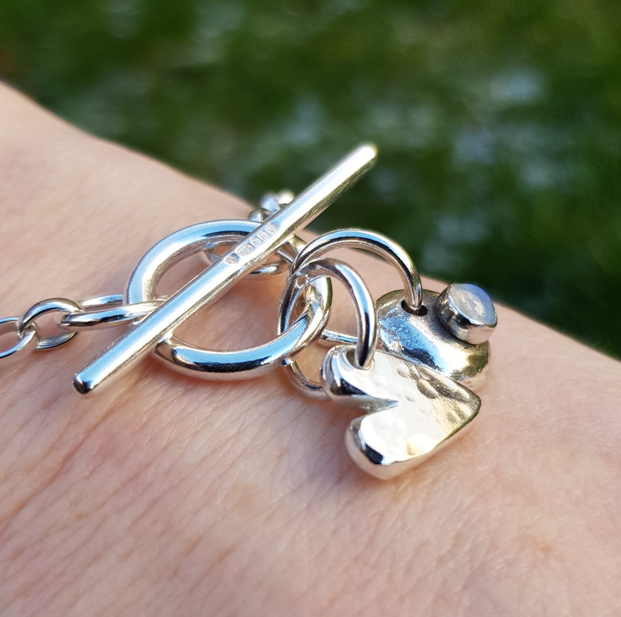 Heart and Gemstone Pebble Charm Bracelet – Silverpickle