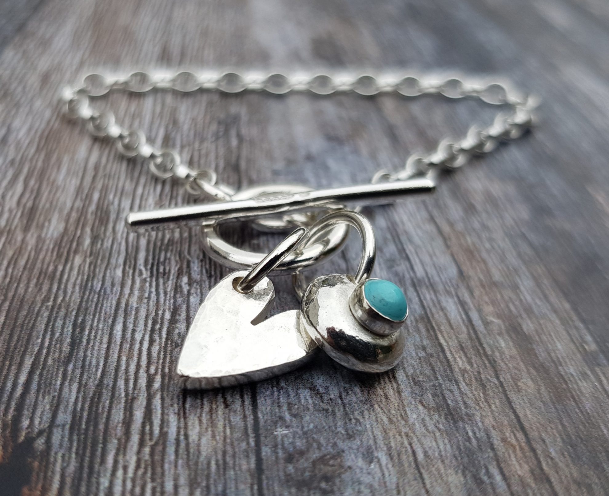 Heart and Gemstone Pebble Charm Bracelet – Silverpickle