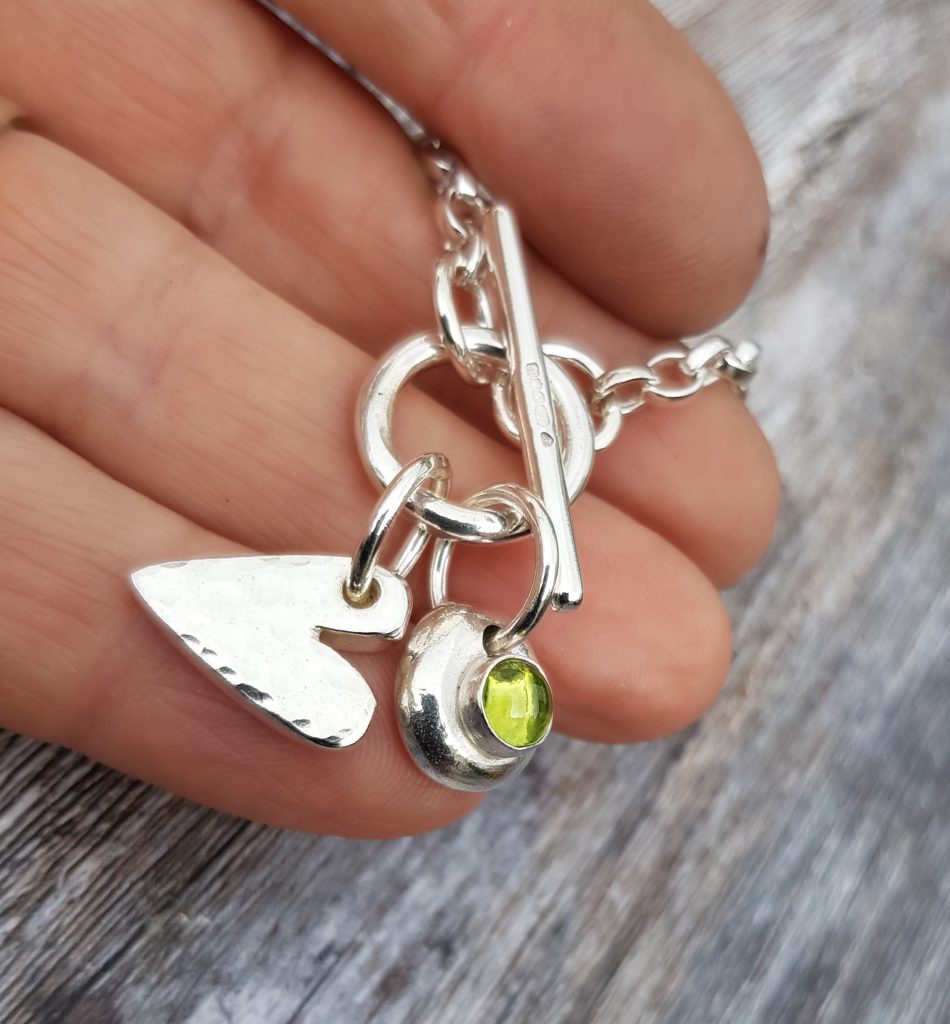 Heart and Gemstone Pebble Charm Bracelet – Silverpickle