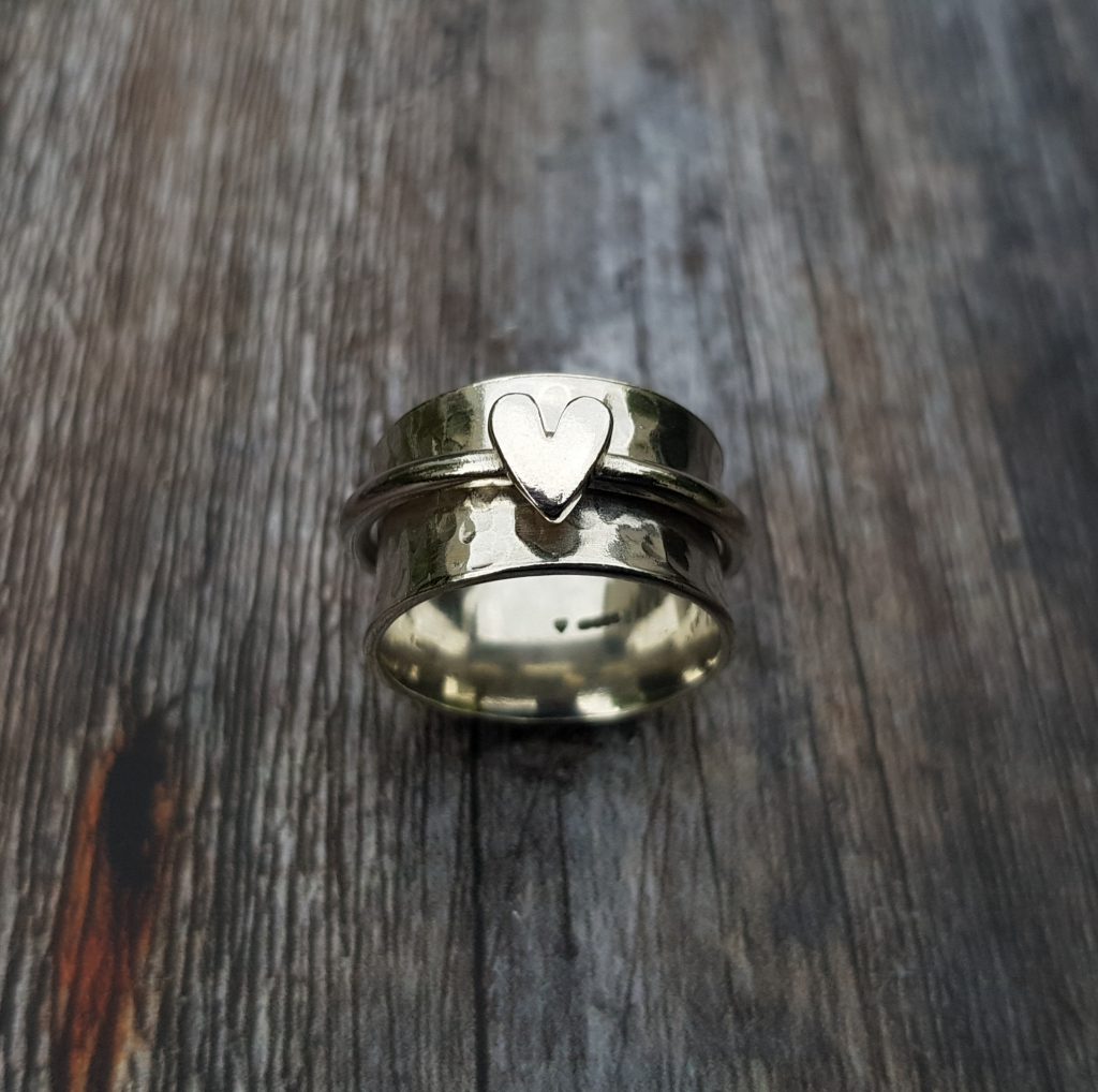 Love Heart Spinning Ring – Silverpickle